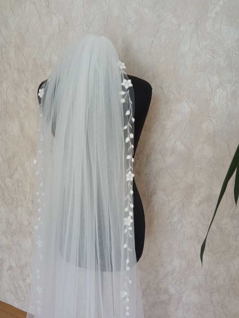 Wedding Veil Ivory Flower Glitter Bridal Veil Sparkle Floral | Etsy