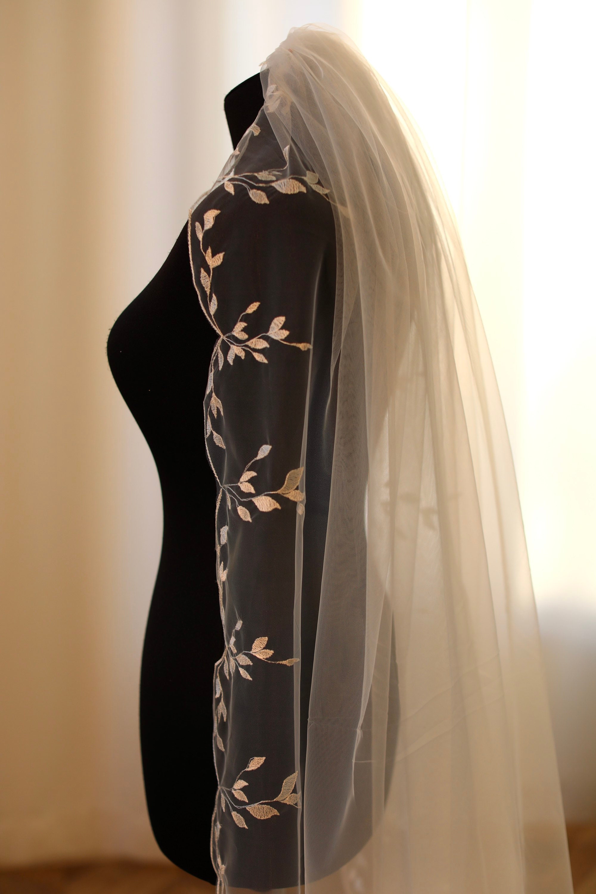 Wedding Veil Leaves Veil Lace Veil Leaf Edge Veil Bridal | Etsy