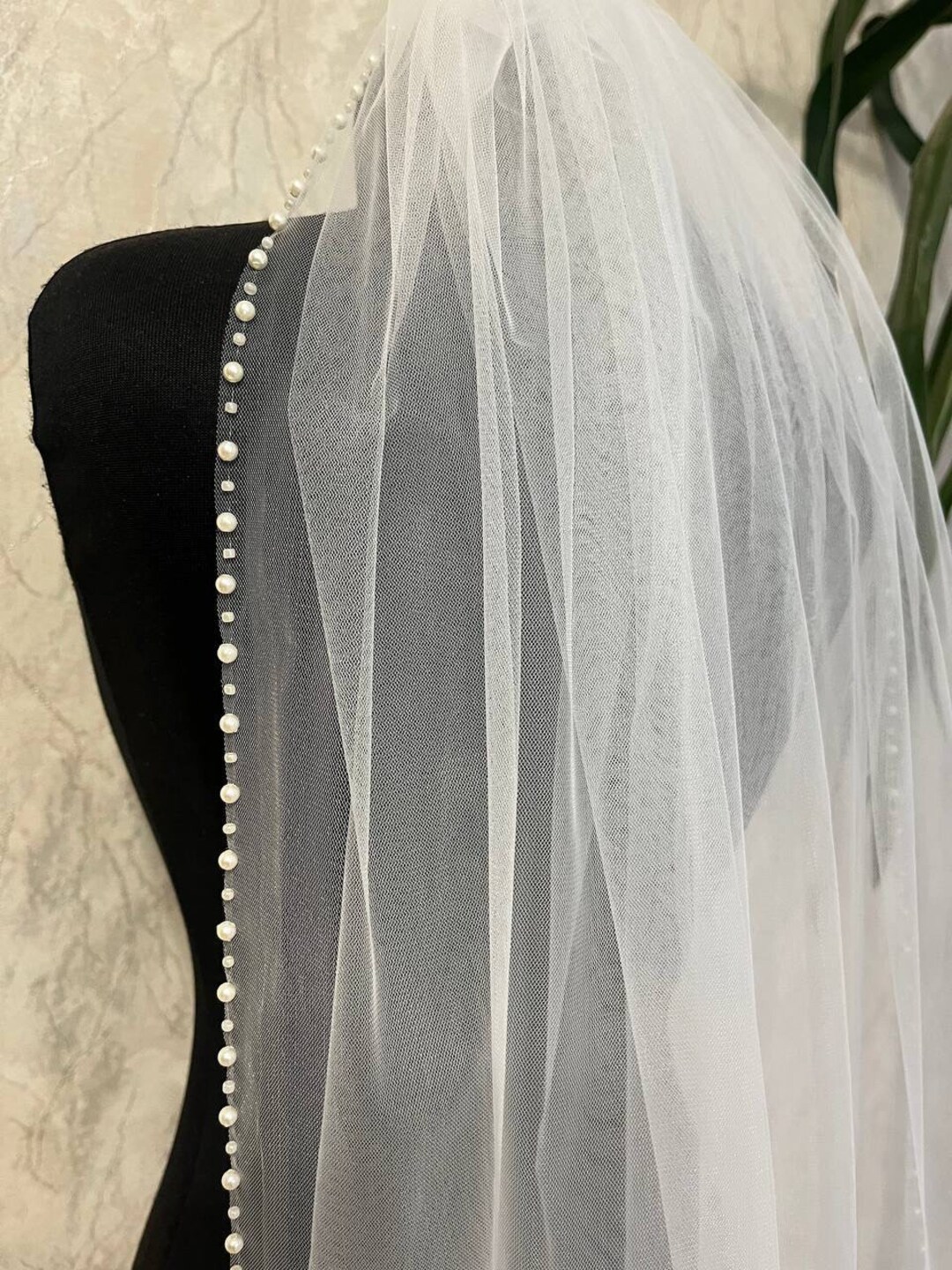 Beaded Wedding Veil Pearls Edge Bridal Veil Short Veil Elbow Veil ...