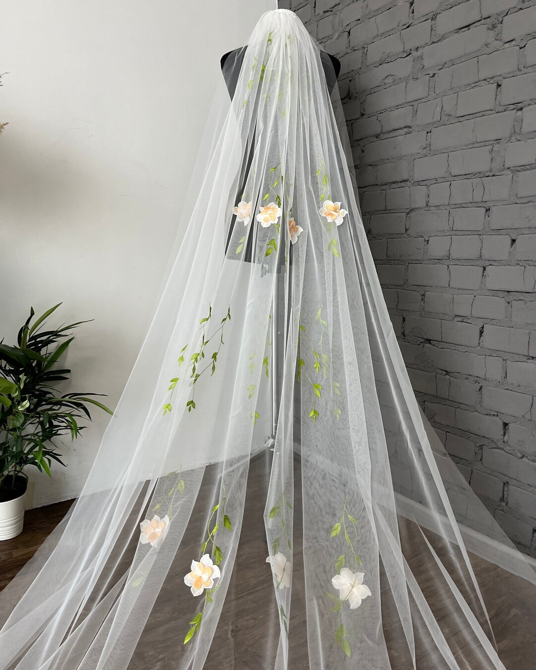 Veil Flower Veil Colored Veil One Tier Long Veil With Floral Embroidery ...