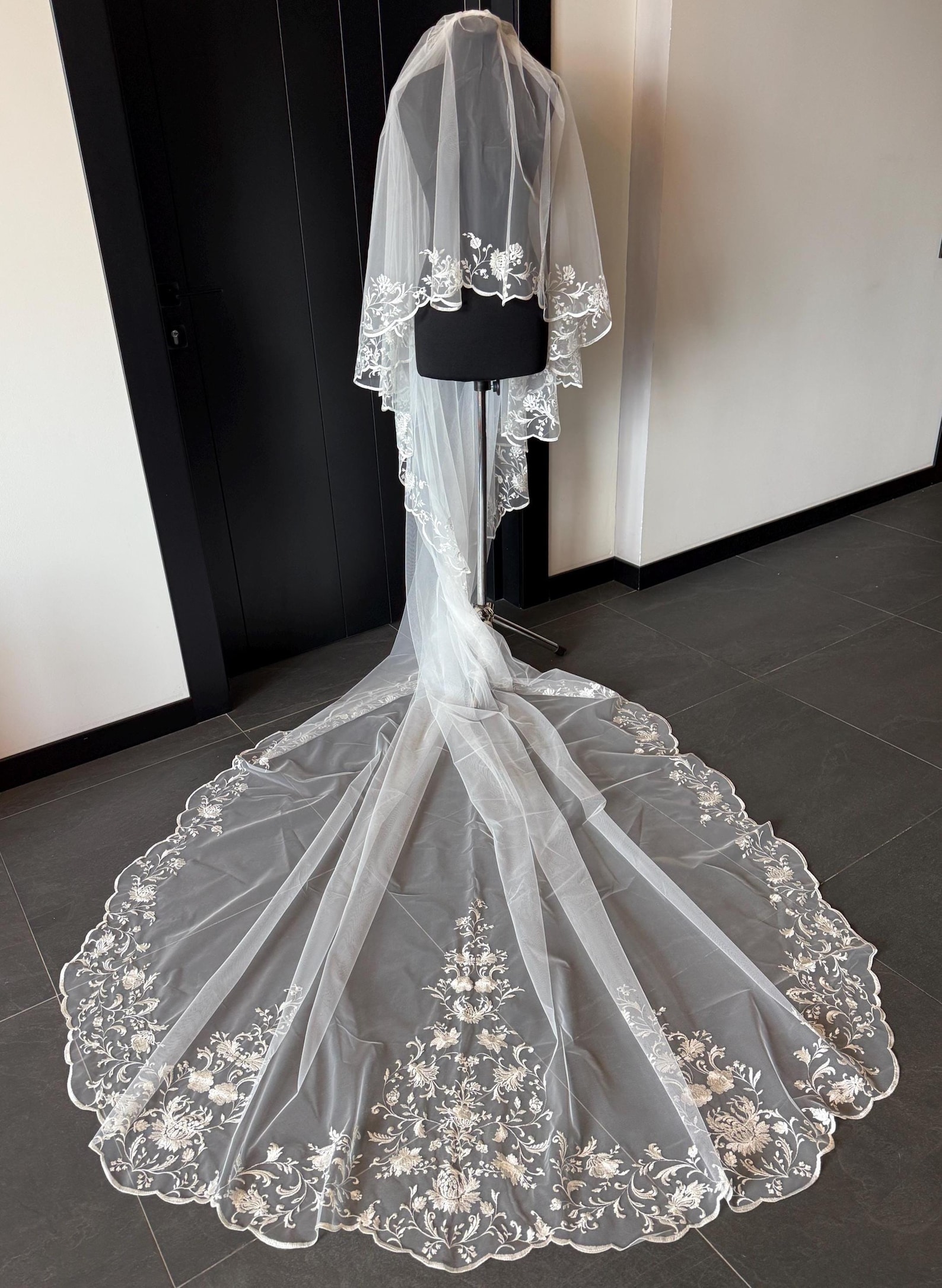 Wedding Blusher Veil With Scalloped Edge Veil Blusher Lace Veil ...