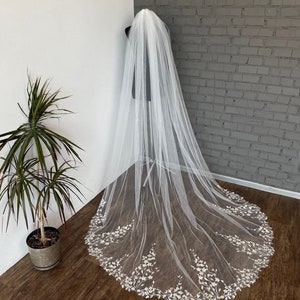 Wedding Veil Cathedral Veil Fingertip Veil Wedding Veil Lace Leaf Veil ...
