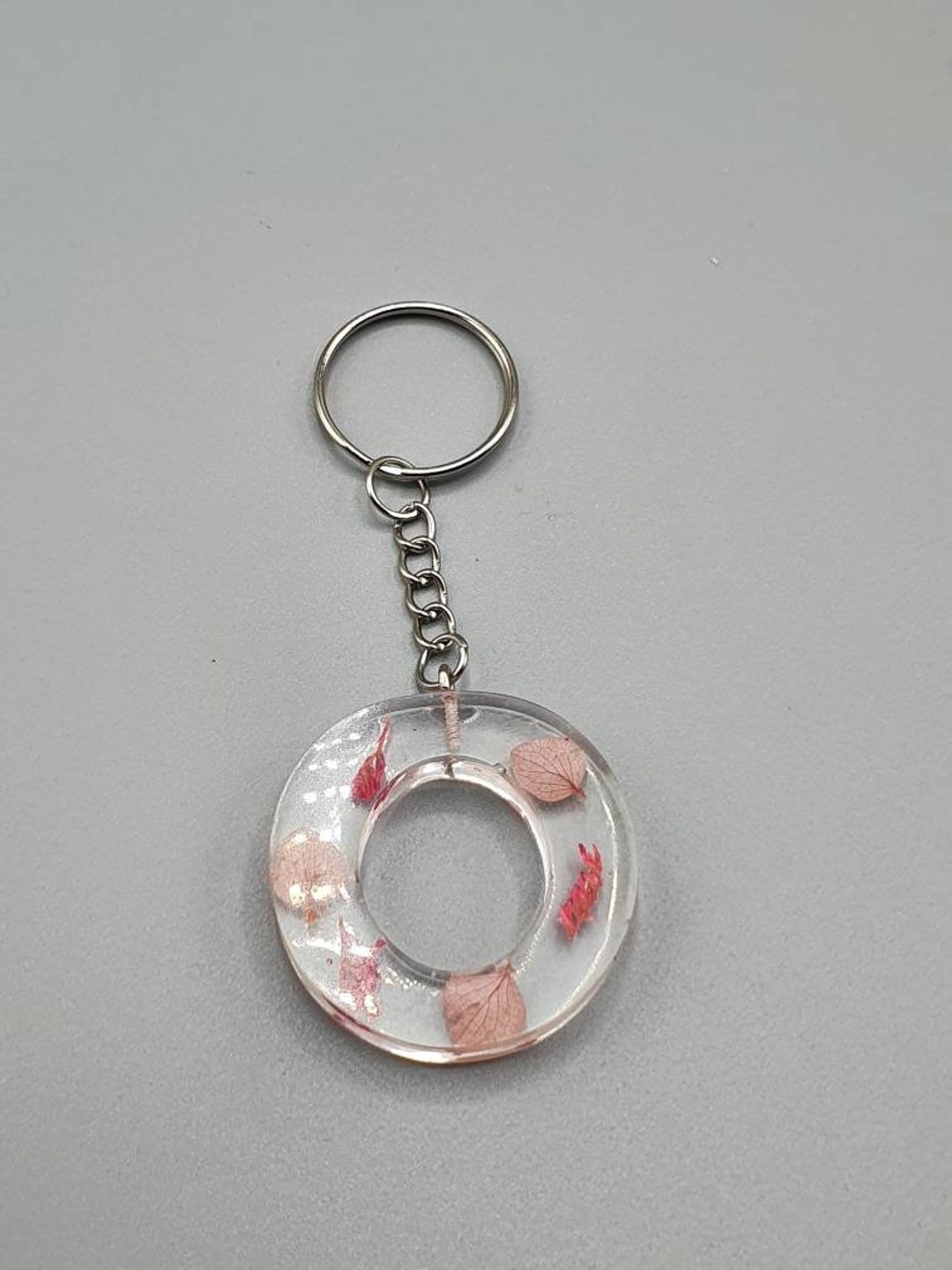 Resin Letter O Keychain/ Keyring/ Handbag Charm With Pressed Flower ...