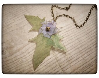 Poison Plant Necklace - Etsy