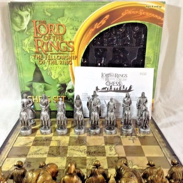 Lord of the Ring Chess Set - Etsy