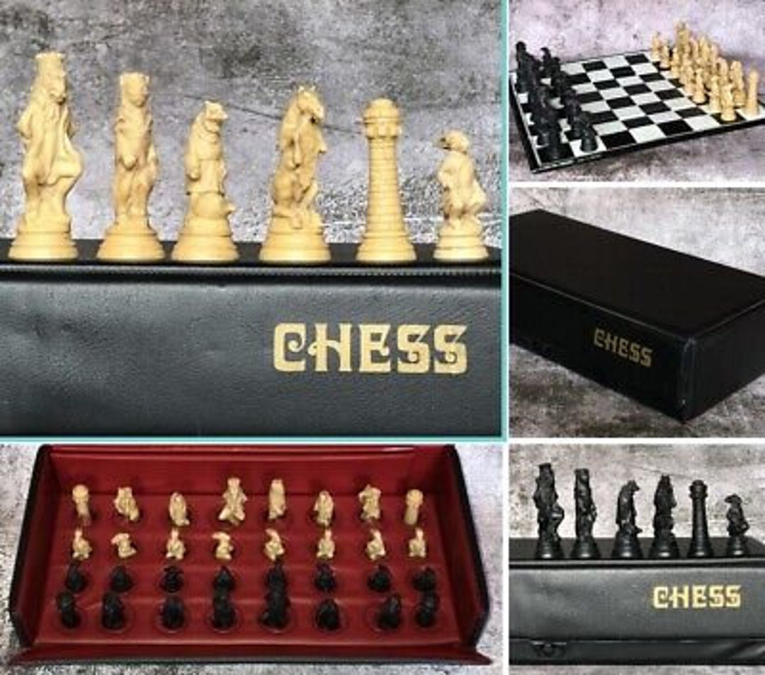 Reynard the Fox Chess Set: Anne Carlton Studio England, Leather Travel ...