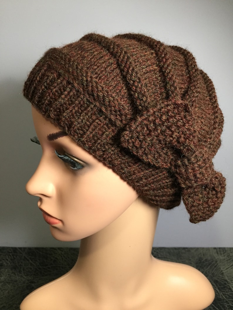 Hand Knit Retro Style Cloche/slouch Hat, Large-fits Heads 22" - 24" 7 ...