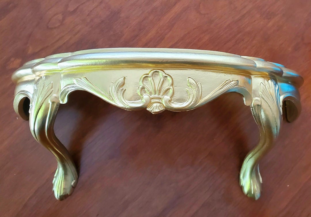 Vintage Gold Wall Shelf Ornate Hollywood Regency Shell Emblem Rococo ...