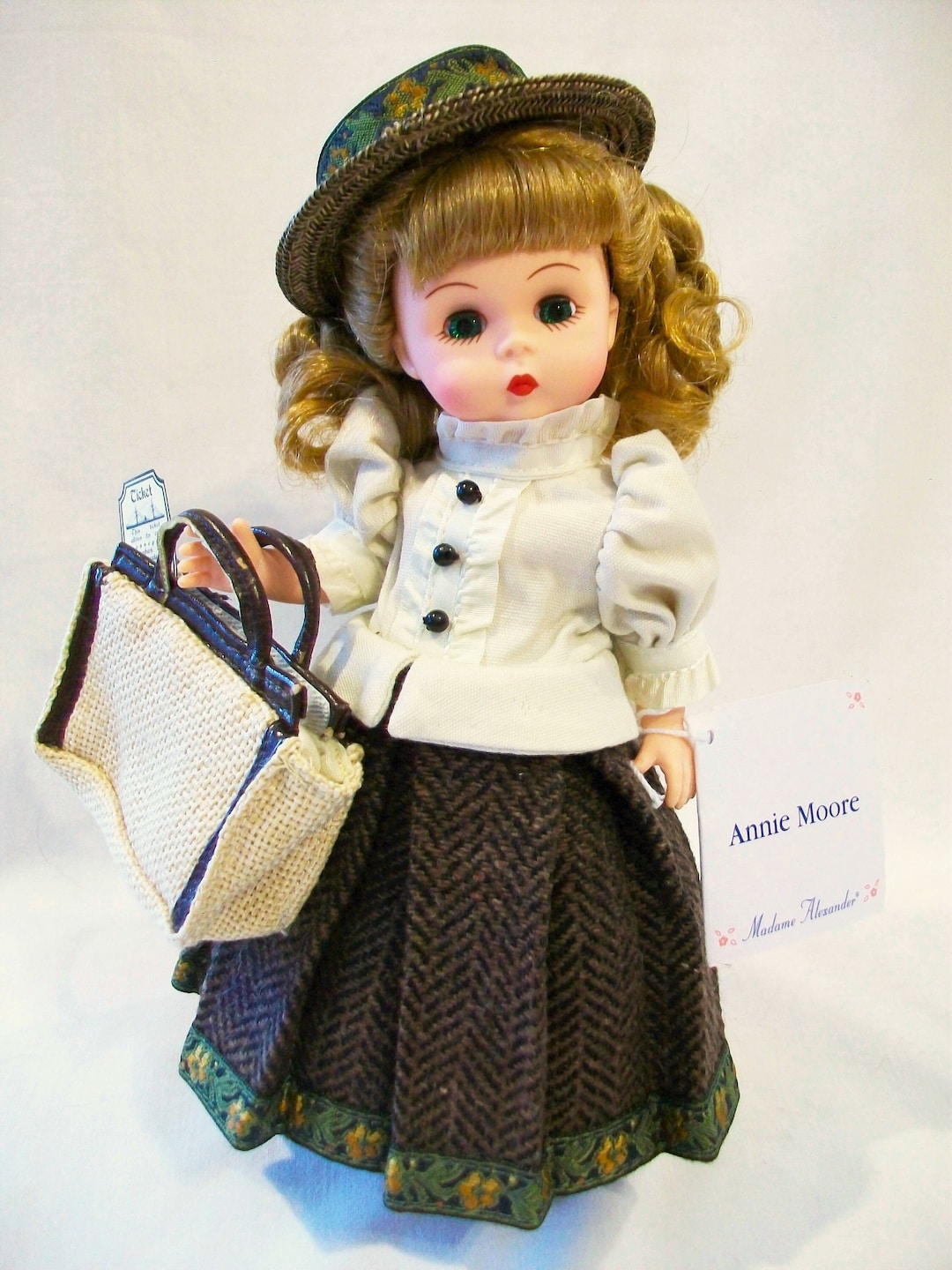 ANNIE MOORE Madame Alexander 8" Doll With Box and Tag - Very Rare, Retired Ireland Irish ...