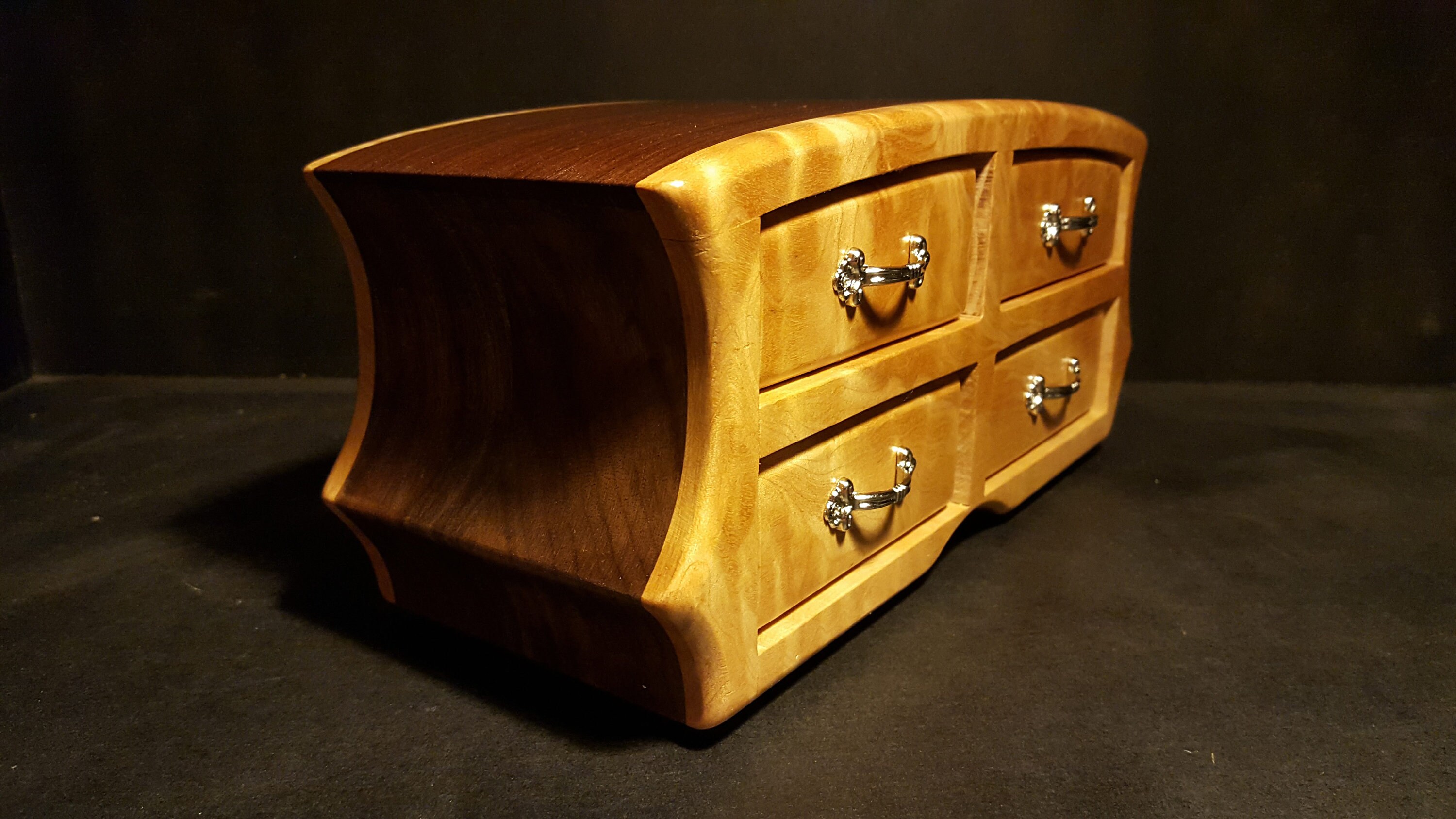 Bandsaw box made from quilted maple and black walnut