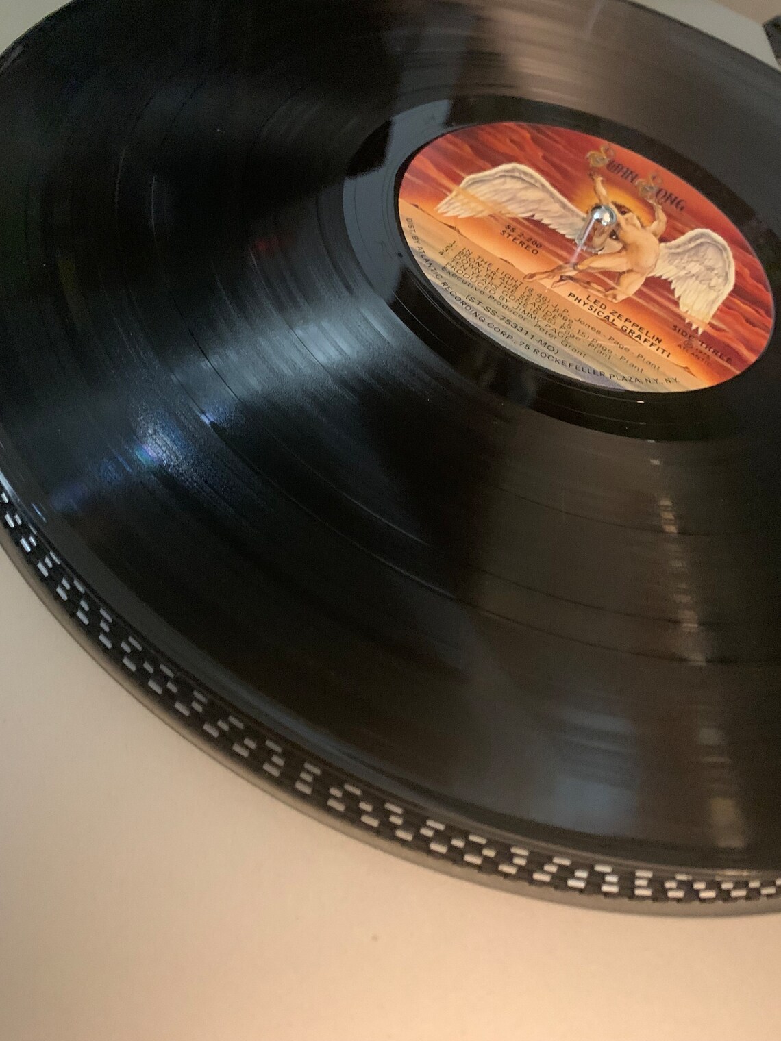 Led Zeppelin physical Graffiti Record Vinyl LP. Good Condition ...