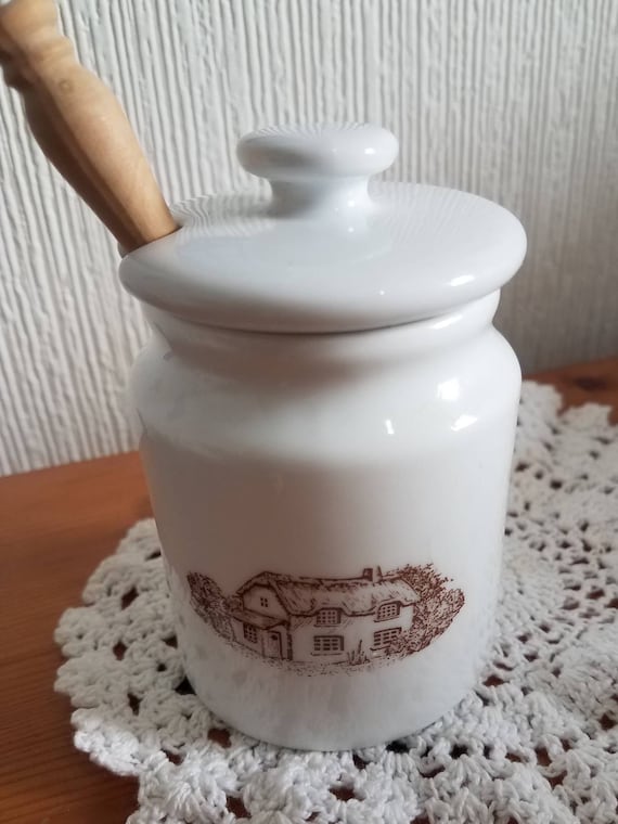 Ceramic Galzone Cottage Jam Jar Pot With Wooden Spoon - Etsy