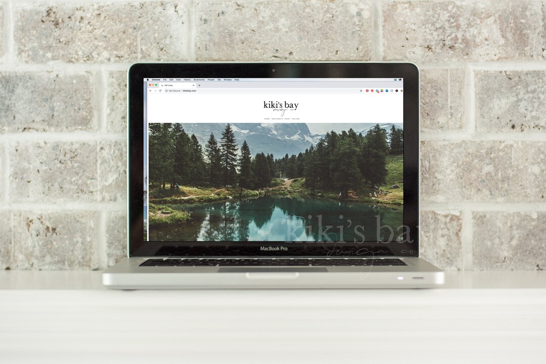 Laptop Mockup // Lifestyle Stock Photo // Apple MacBook Mockup White ...