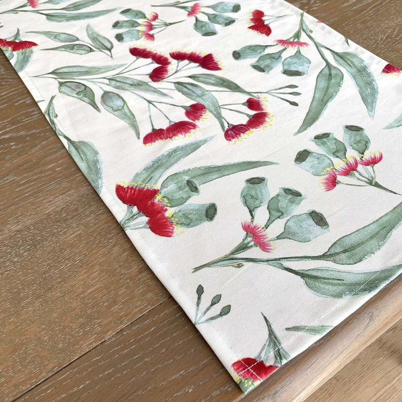 Australian Gum Blossom Table Runner Table Centre Piece Australiana ...