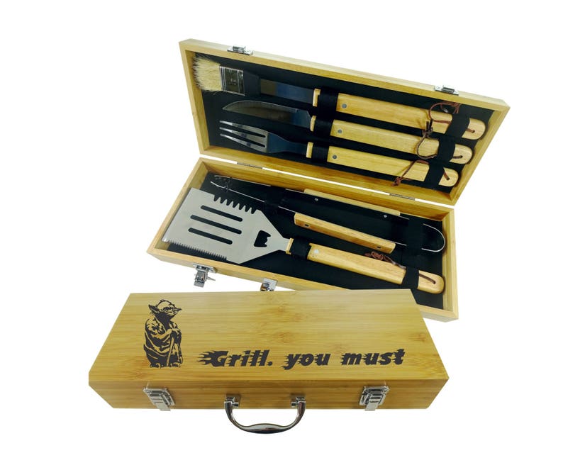 GRILL YOU MUST Custom Engraved Grilling Set in Bamboo Case. - Etsy