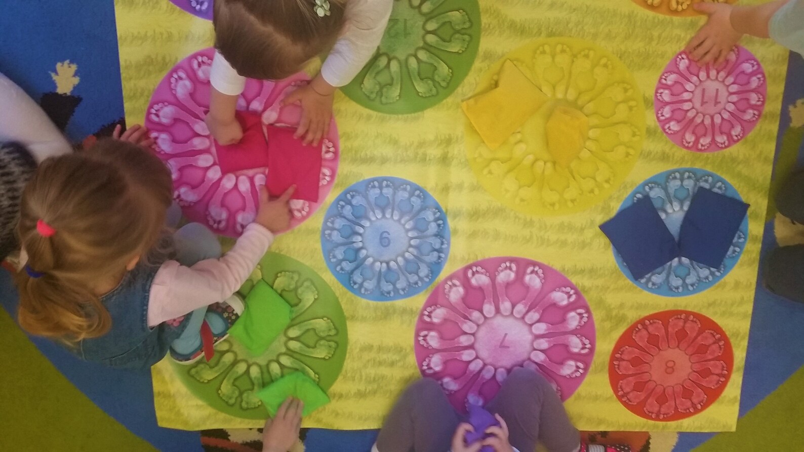 Flowers Footprints and Numbers Playmat- Easy to Clean Activity Mat- for ...