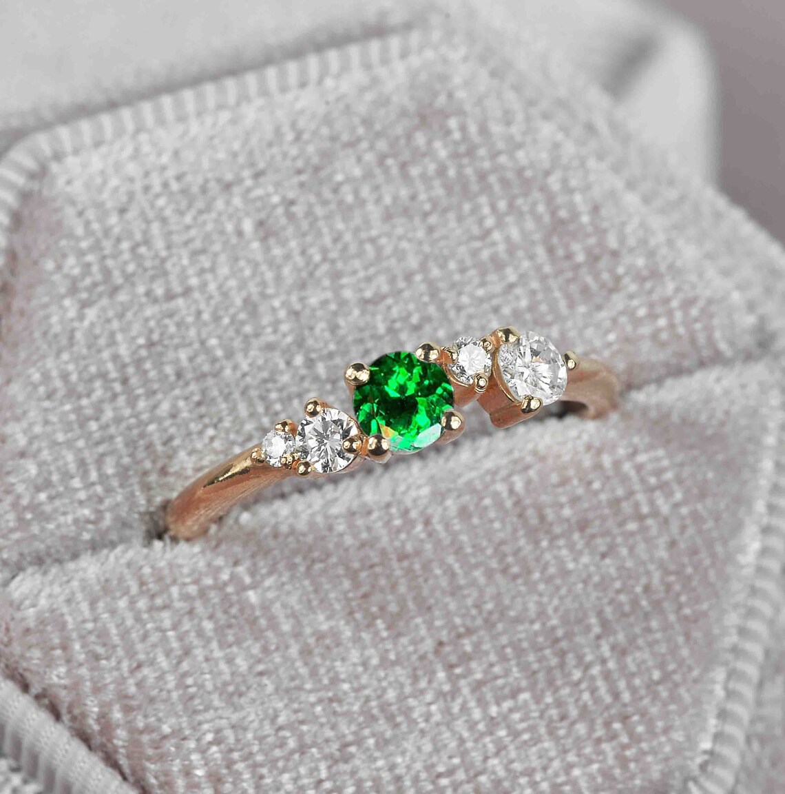 Round Tsavorite Engagement Ring Diamond Celebrity Ring - Etsy