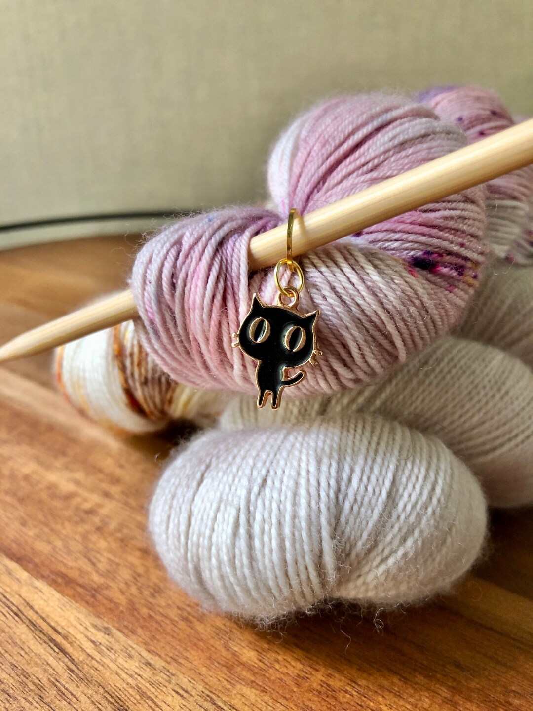 Black Kitty Stitch Marker / Crochet Stitch Markers / Progress Keepers / Black Cat Kitty Enamel ...