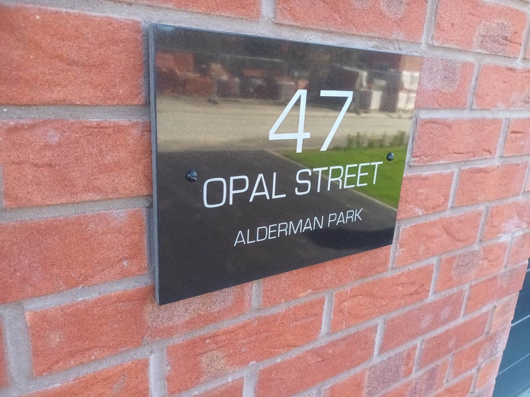 Quality Professional Granite House Sign With Engraved Painted Silver ...