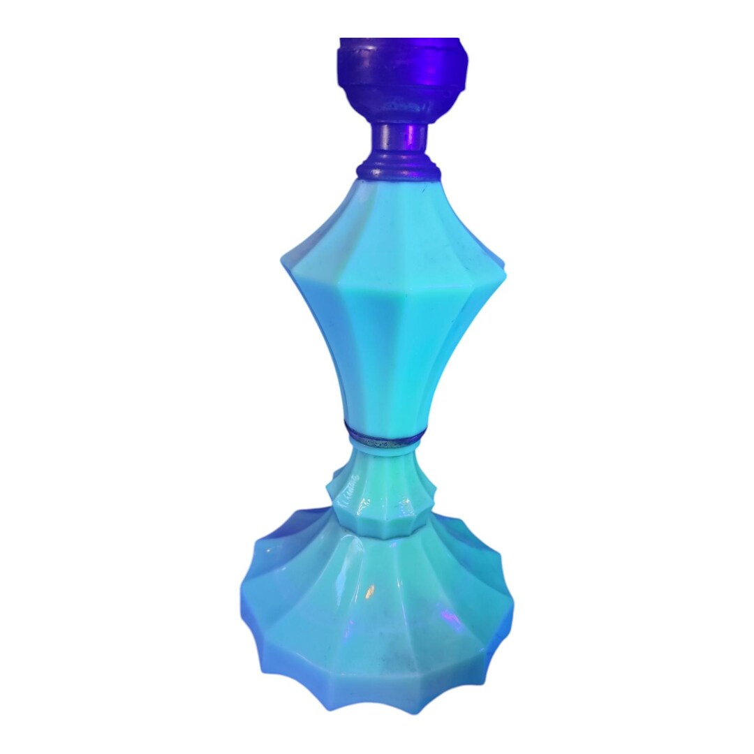 Nice Jadeite Vintage Uranium Glass Boudoir Table Lamp, Art Deco Style ...