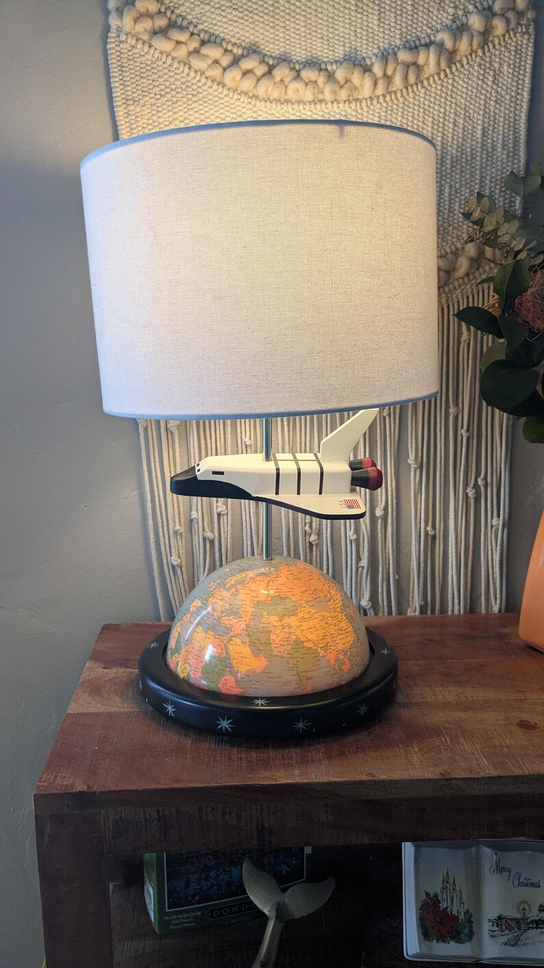NASA Space Shuttle Earth Half Globe Table Desk Lamp Night Light Kids ...