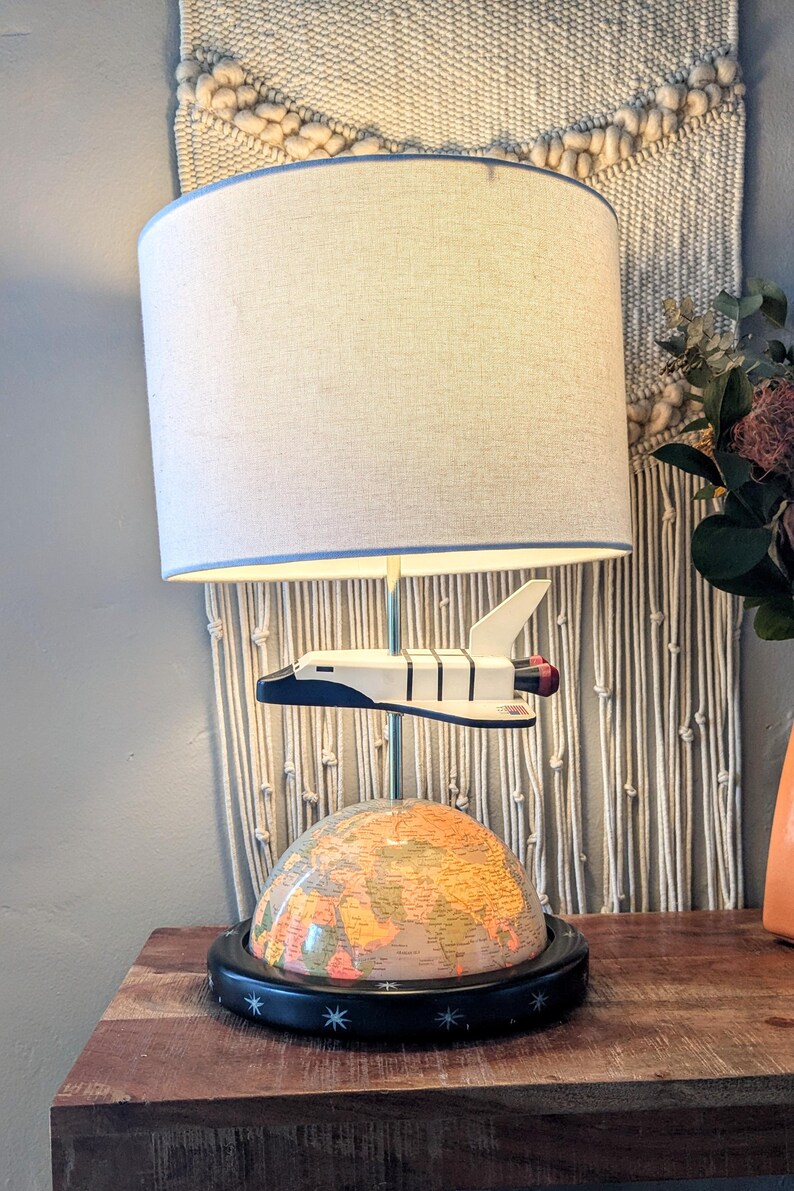 NASA Space Shuttle Earth Half Globe Table Desk Lamp Night Light Kids ...