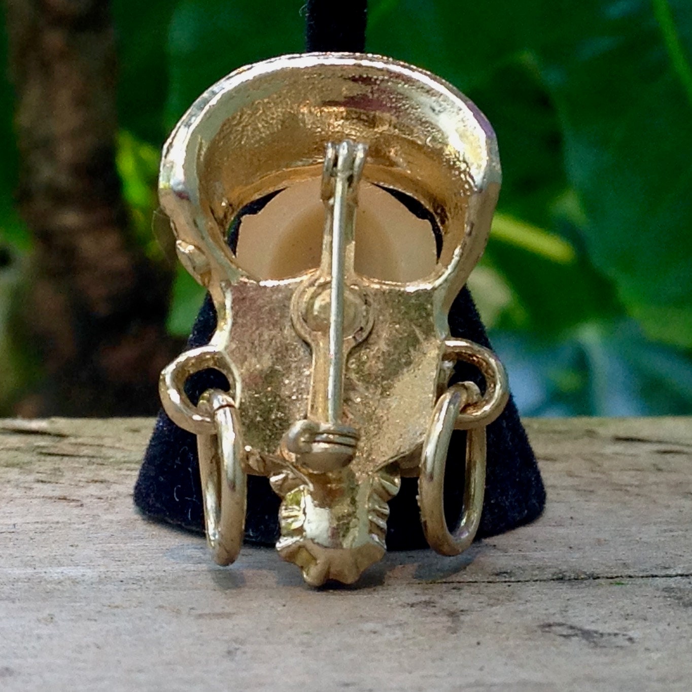 Vintage Selro Selini Asian Princess Blue Crown Gold Tone Brooch Iconic ...