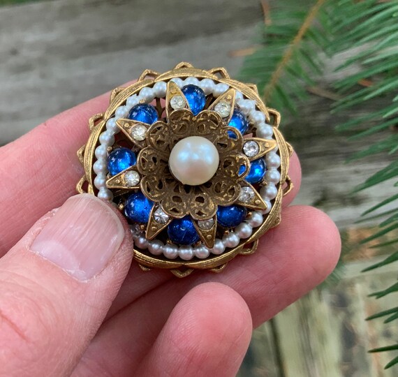 Vintage Coro 1940's Layered Cobalt Blue/Faux Pearl Go… - Gem