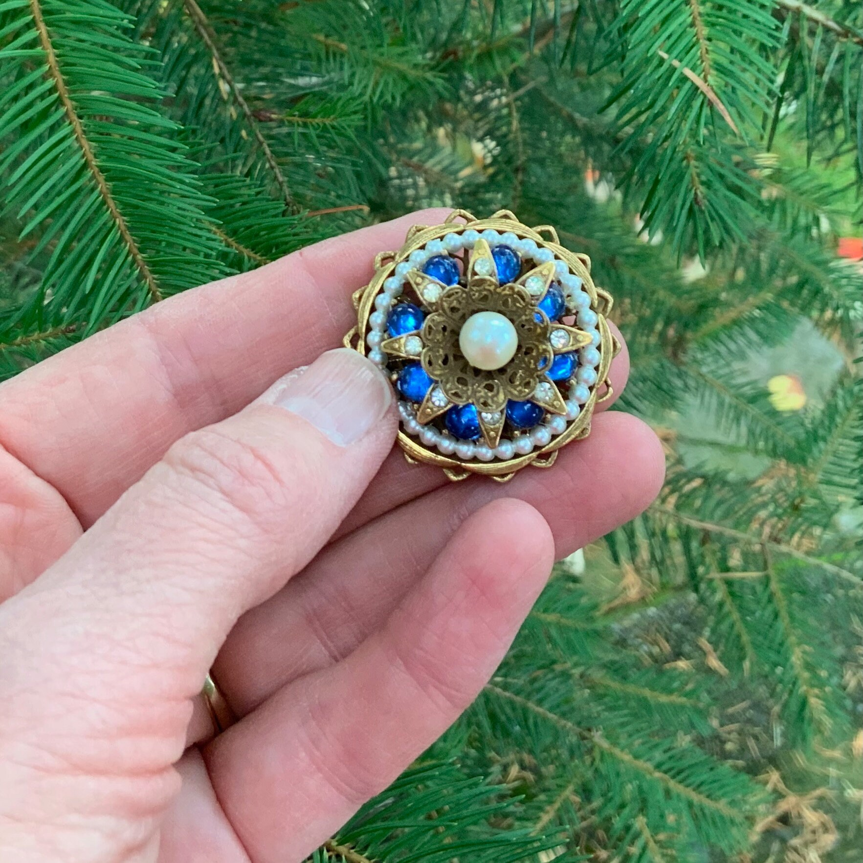 Vintage Coro 1940's Layered Cobalt Blue/faux Pearl Gold Tone Filigree ...