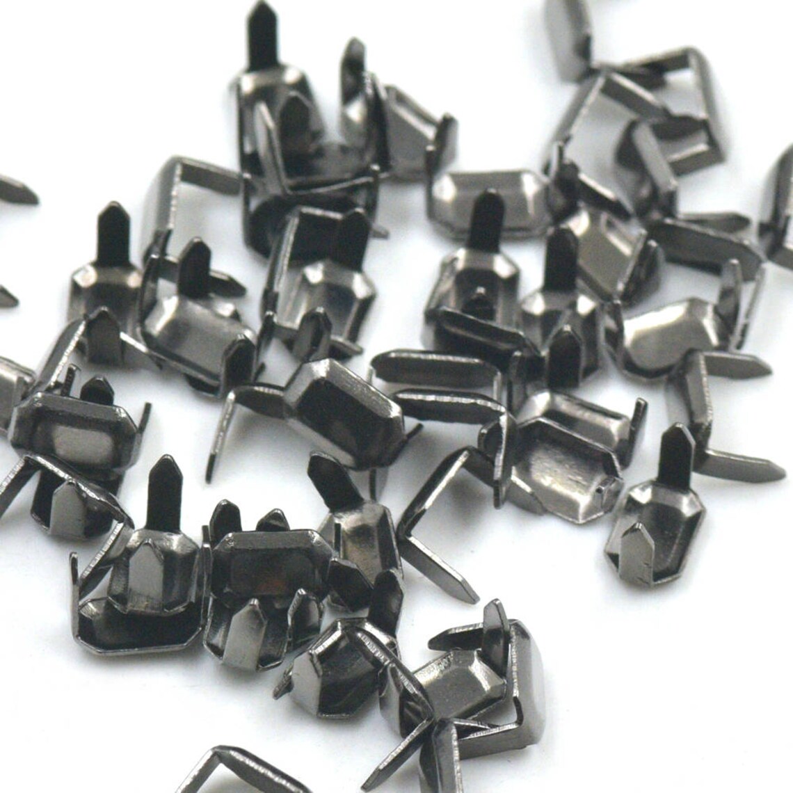 50 Pcs Brass Staple 8mm Leather Belt Loops Fastener Holder DIY - Etsy