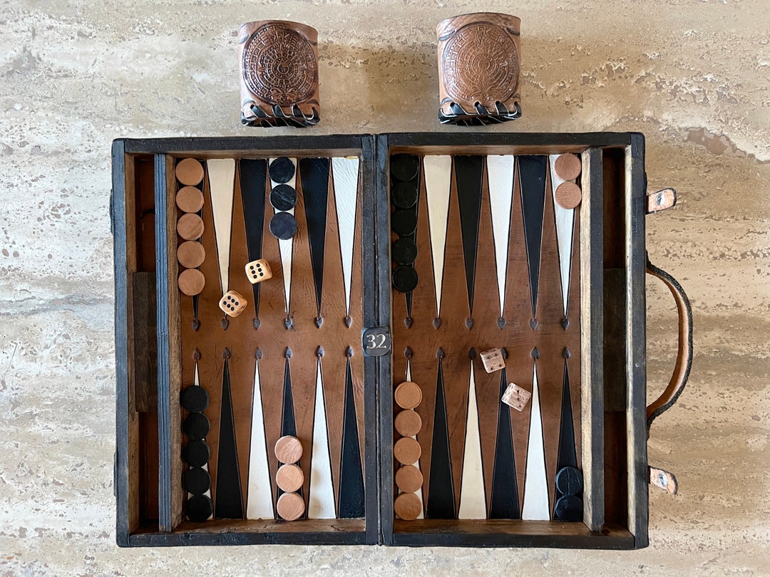 Vintage MEXICAN BACKGAMMON SET Hand Carved Leather Aztec Acapulco / Not ...