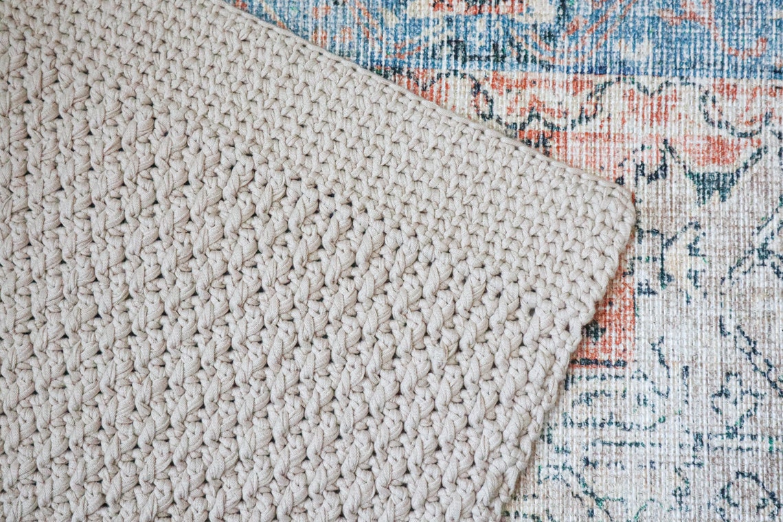 CROCHET PATTERN // Modern Farmhouse Rug, Floor Mat, Kitchen Rug ...