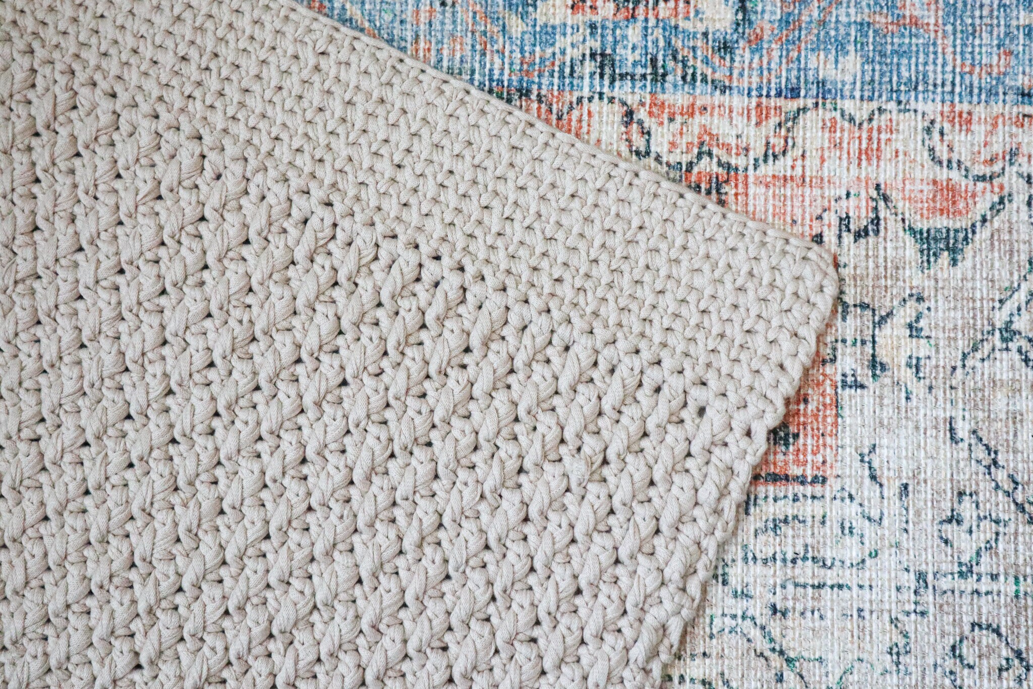 CROCHET PATTERN // Modern Farmhouse Rug, Floor Mat, Kitchen Rug ...