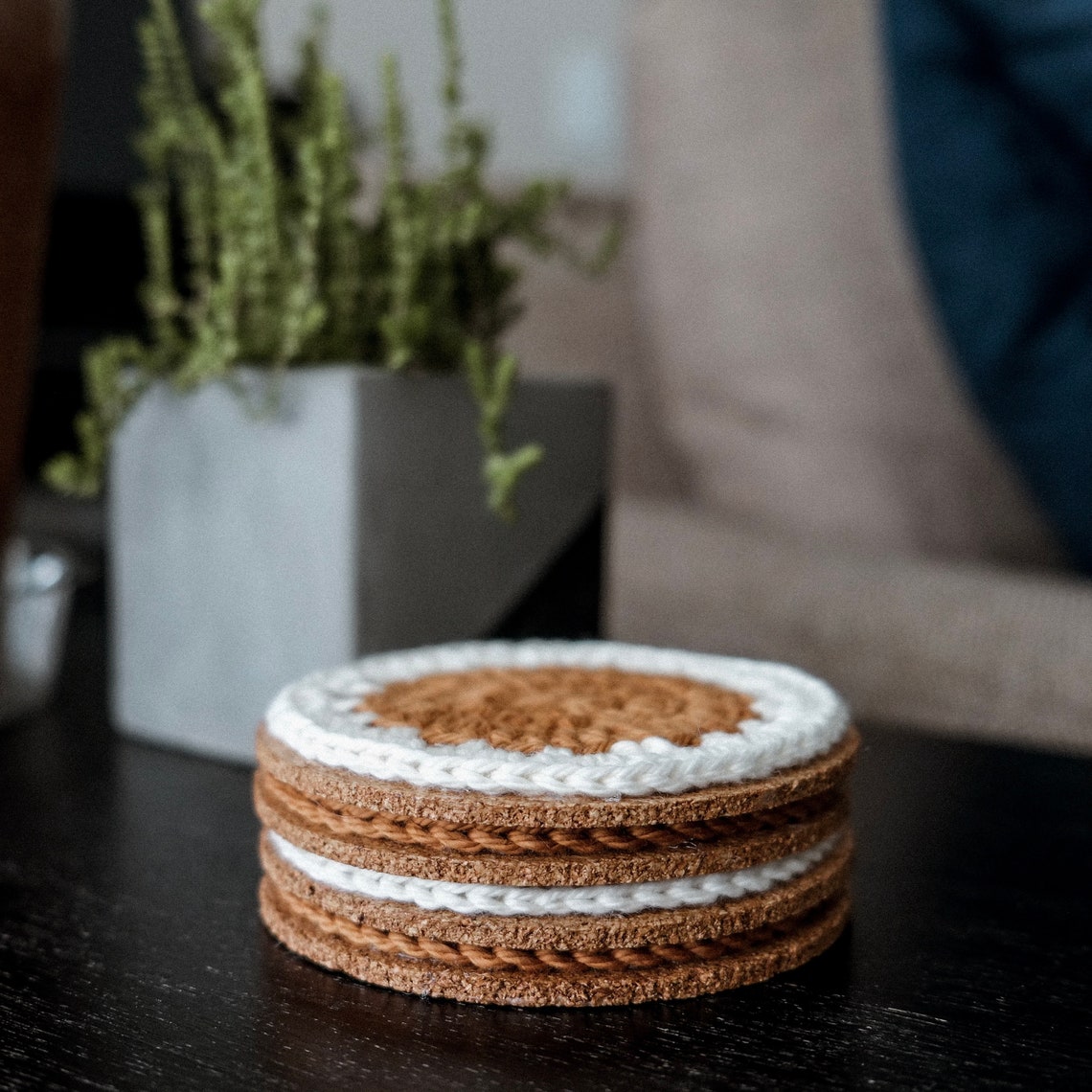 CROCHET PATTERN // Crochet Coasters, Modern Decorative Coasters ...