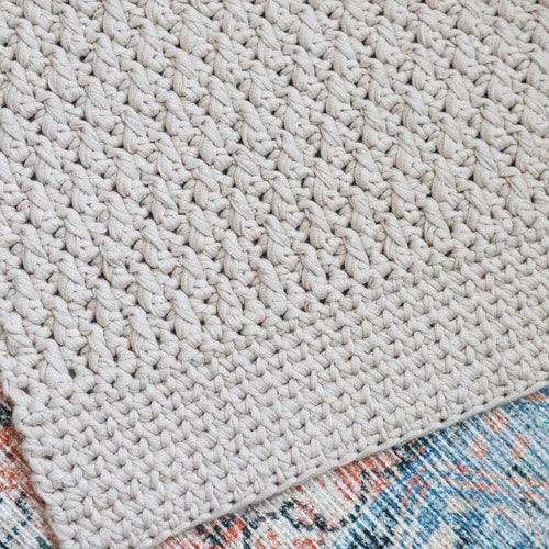 CROCHET PATTERN // Modern Farmhouse Rug Floor Mat Kitchen | Etsy