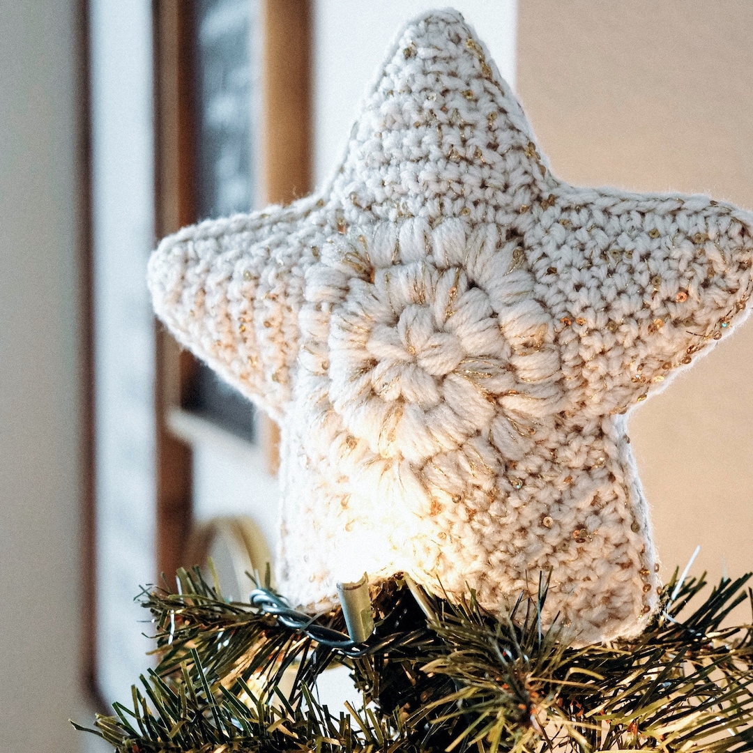 CROCHET PATTERN // Christmas Tree Topper, Crochet Star, Farmhouse Decor ...