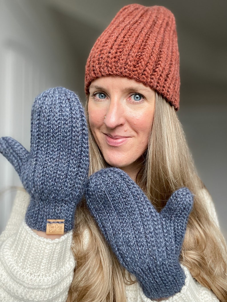 CROCHET PATTERN // Crochet Mittens, Knit-like Ribbed Mittens, Modern ...
