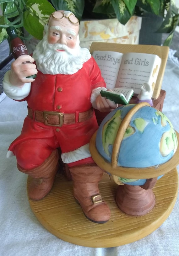 Coca Cola Santa Figurines