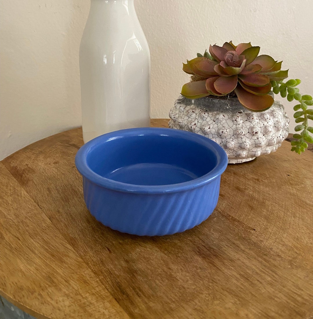 Vintage Periwinkle Blue USA Pottery Bowl/dish Ovenproof - Etsy
