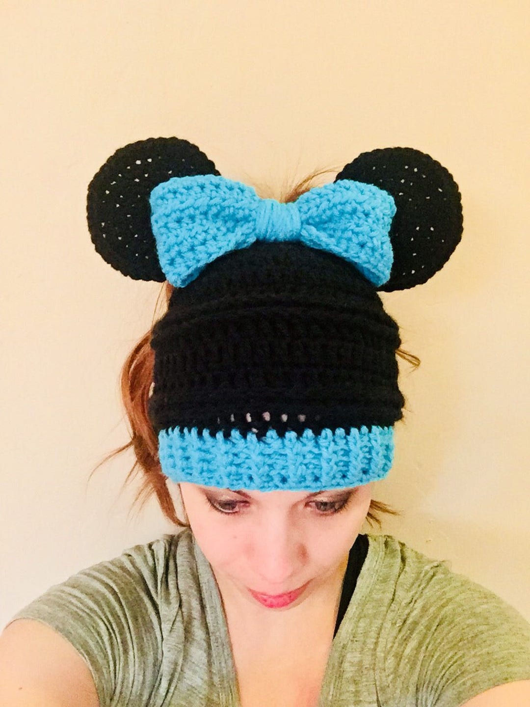Minnie Mouse Inspired Messy Bun Hat, Minnie Mouse Hat - Etsy
