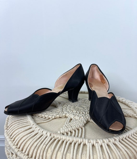 Vintage 1940s 1950s Black Satin Daniel Green Heeled Slippers With Scalloped Vamp Size 7AAA. Originally Owned by Anna Frances Parker Etsy UK