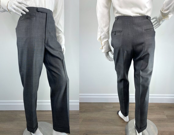 Vintage 1960s Grey Suit, Two Button Stance, Pocket Fl… - Gem