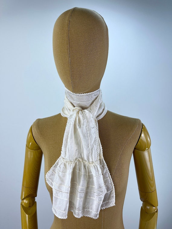 off white silk - Gem