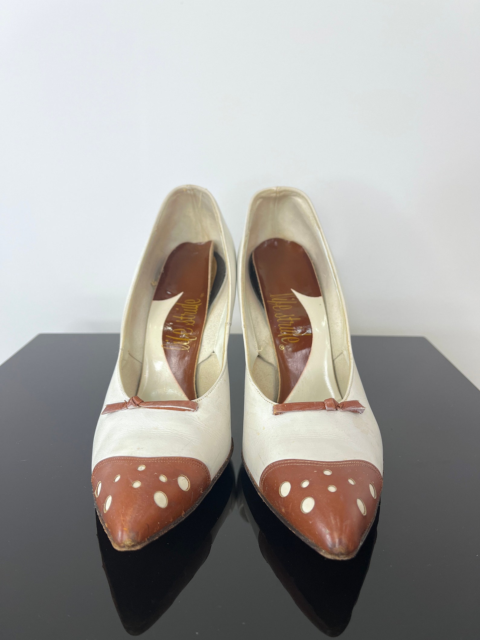 Vintage Late 1950s/early 1960s Spectator Heels in Rusty Brown and Egg ...