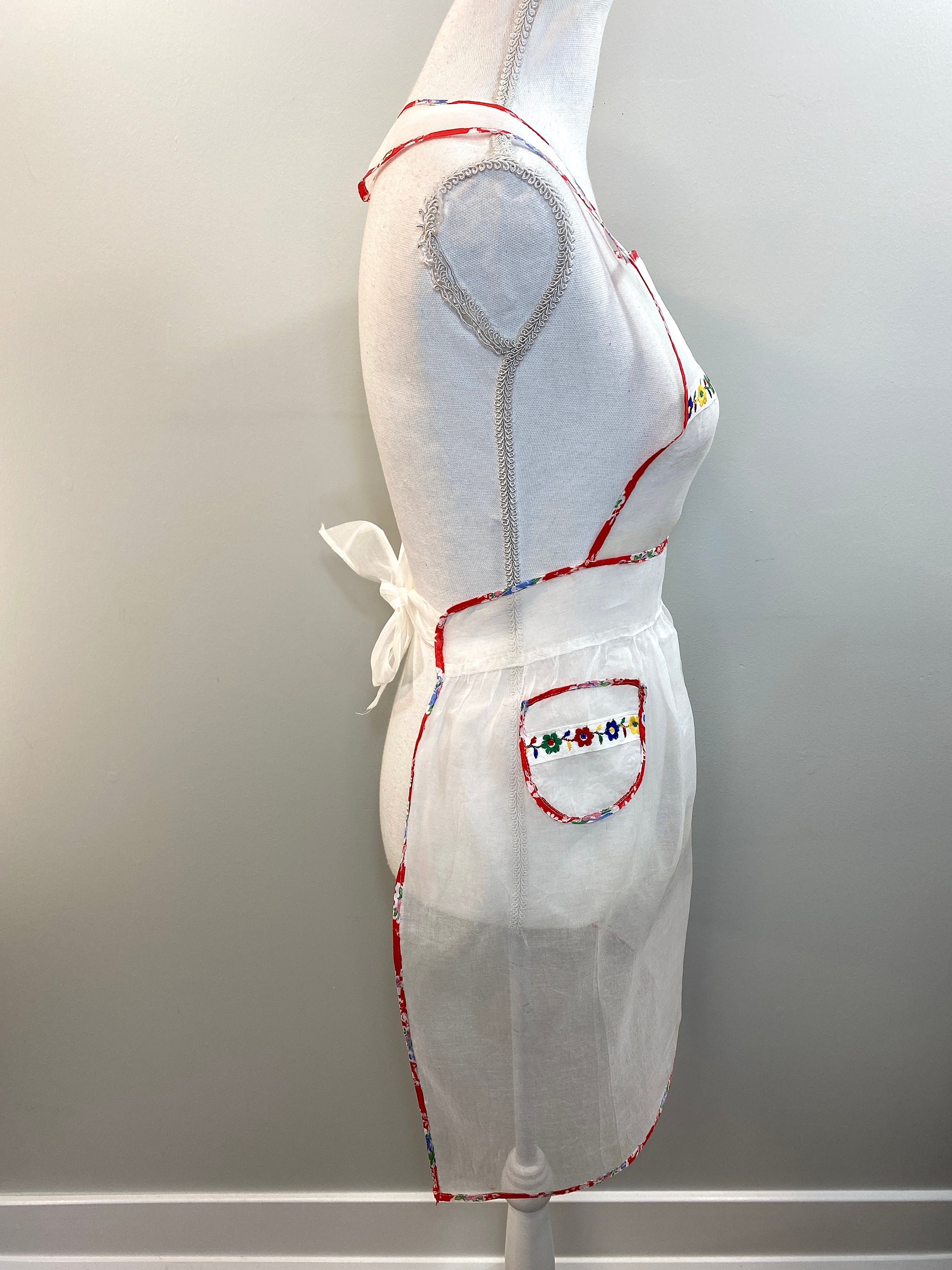 Vintage Mid-Century White Cotton Organdy BIb Apron with Red | Etsy