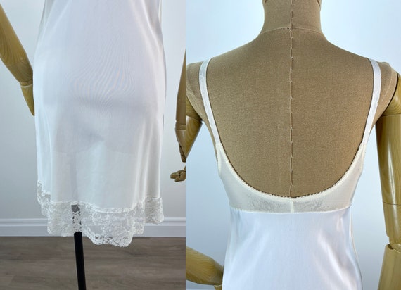 Vintage 1950s White Slip with Built-In Bra by Warners… - Gem