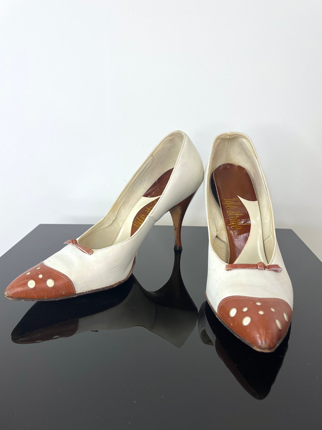 Vintage Late 1950s/early 1960s Spectator Heels in Rusty Brown and Egg ...