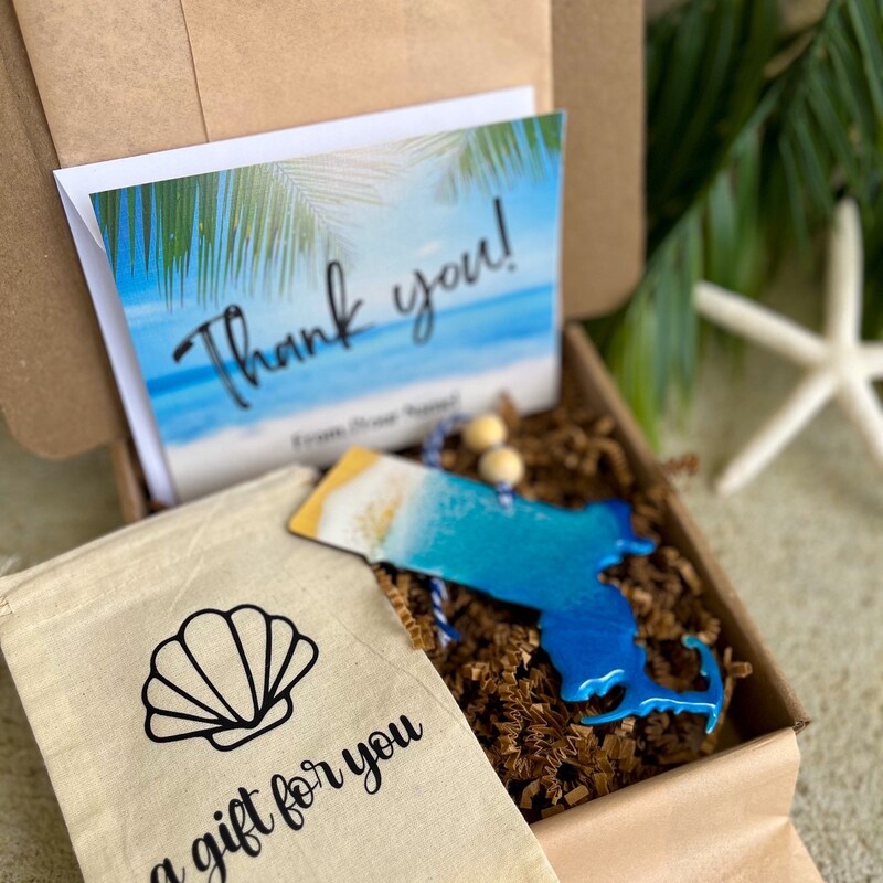 Massachusetts Gifts - 60+ Gift Ideas for 2025