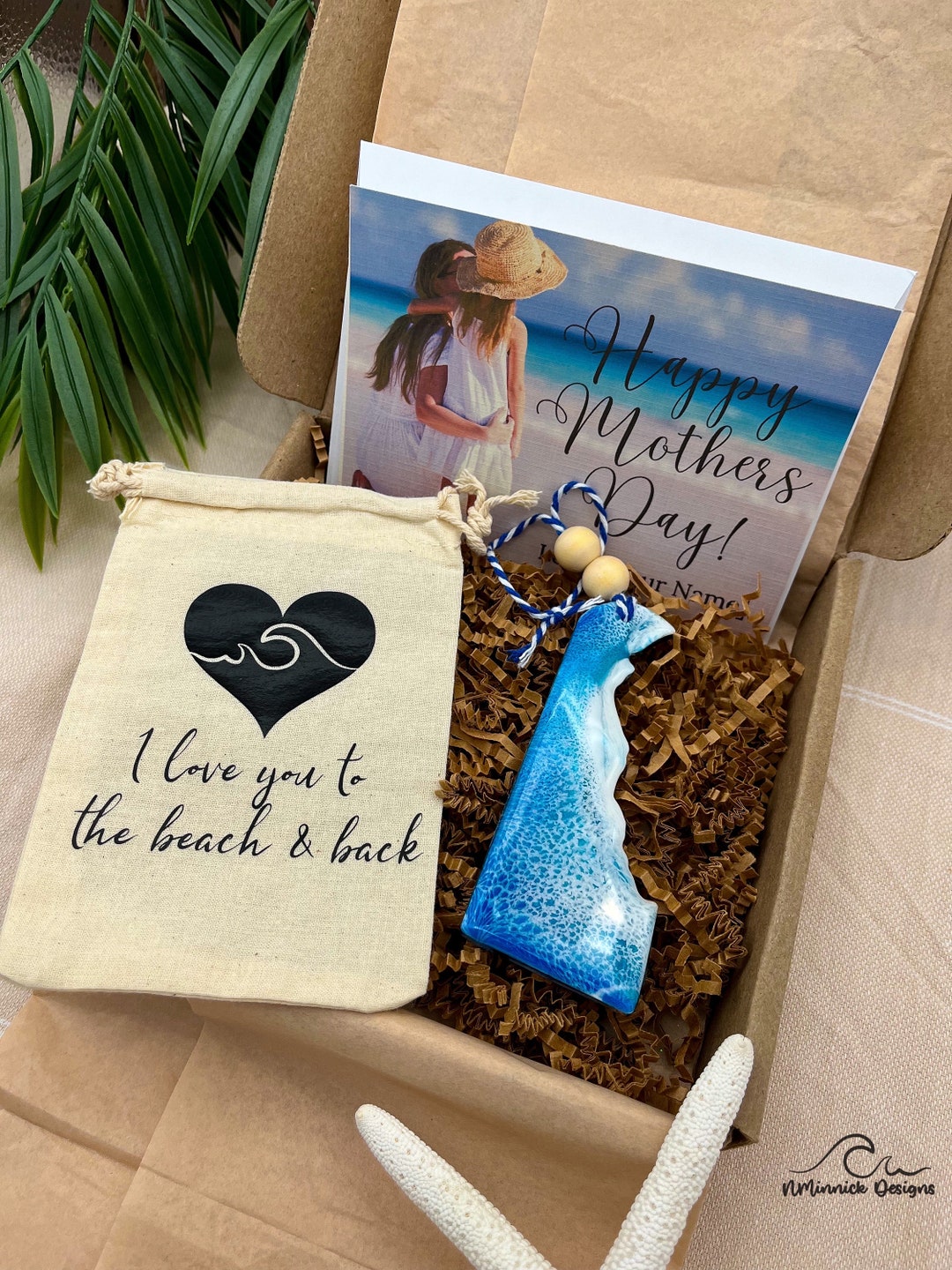 Delaware Ornament Gift Box With Gift Bag and Custom Card, Delaware ...