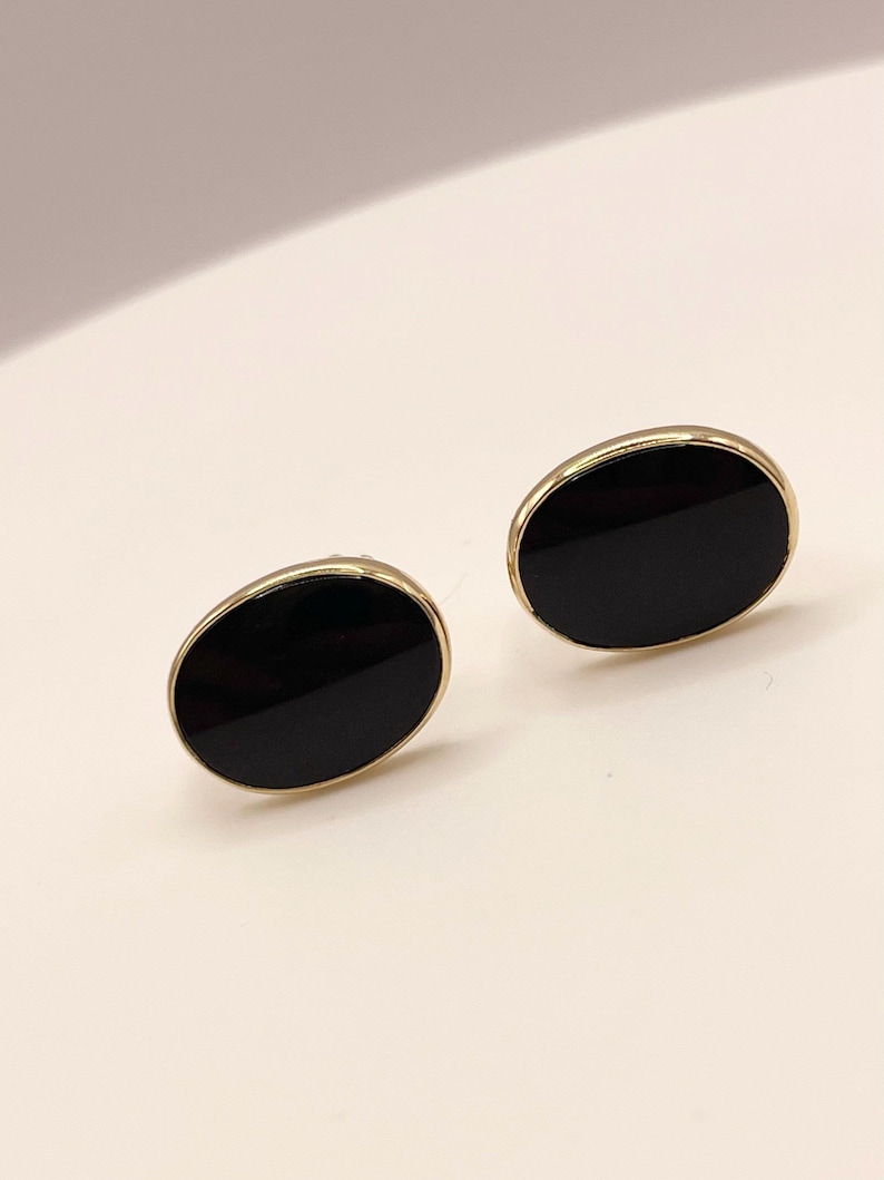 Clip on 14k Gold Oval Onyx Screw Back Earrings for Non Pierced Ears ...